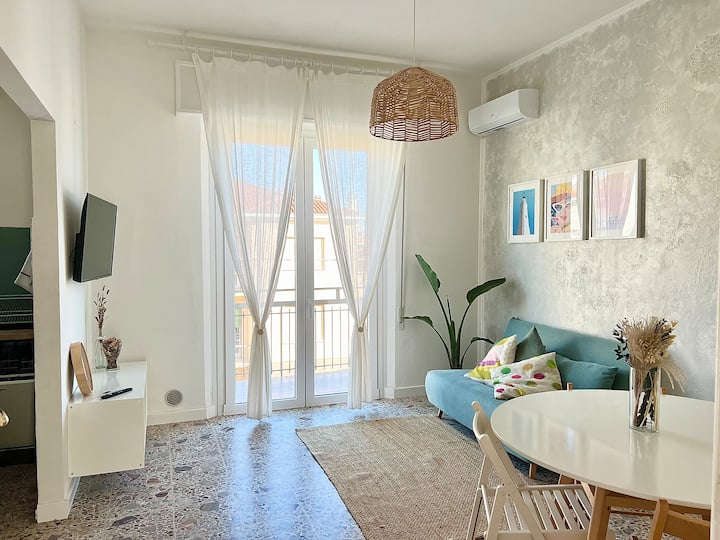 Fuori Ci Sta Il Mare! 3 Letti 8 Posti - Rimini