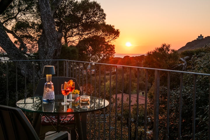 Sea View Attic With Garden, Quercianella, Livorno - Rosignano Marittimo