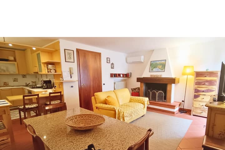 Romantic Historic House • Garda Center & Parking - Garda