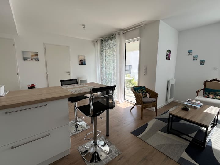F2. Calme & Confort. Plein Centre. Gr34. Parking - Larmor-Baden