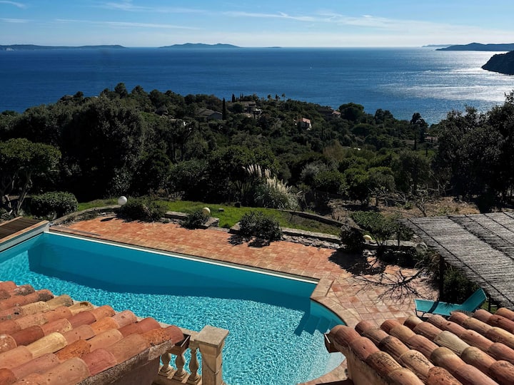 Villa Avec Tennis Et Piscine - Rayol-Canadel-sur-Mer