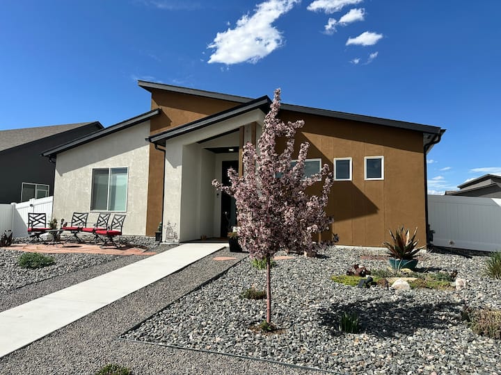 Kokopelli House - Modern Retreat In Fruita Desert - Fruita, CO