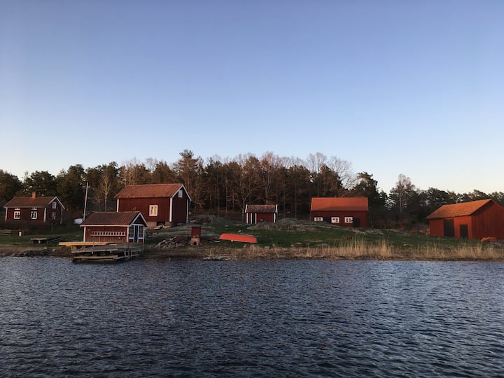 Hela öN För Er – Unikt Hemman I Tjust Skärgård - Gamleby