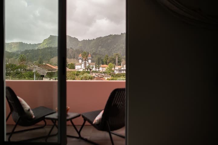 Natural Living Vacations - Furnas