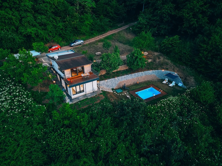 Kartepe Ye Yakın Lüks Villa
şöMine Ve Havuz Keyfi - Kaynarca