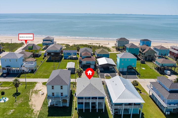 Cabin Steps From Beach With Private Hot Tub! - Crystal Beach, TX