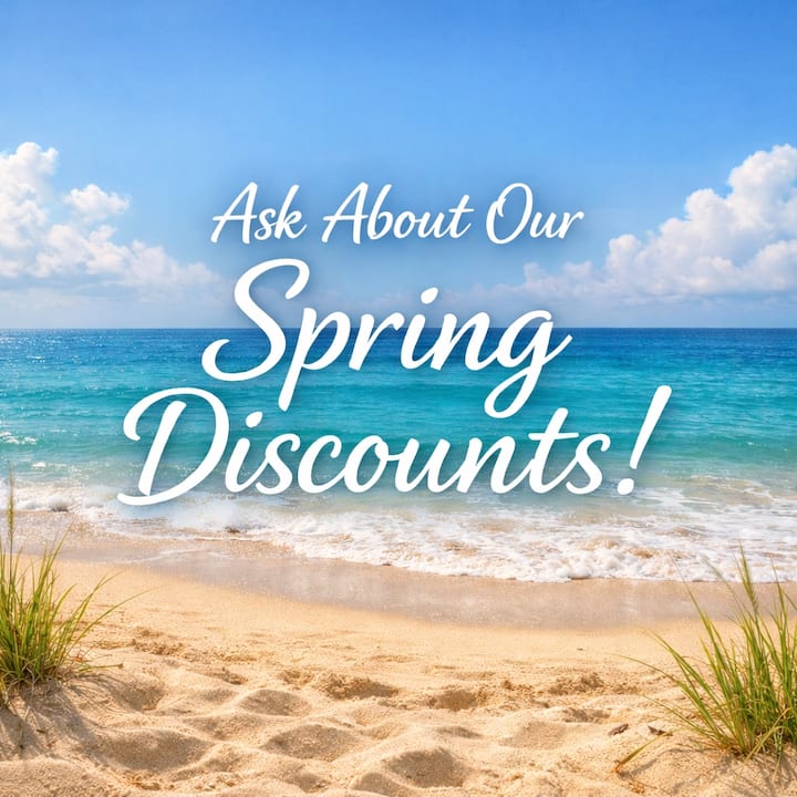 Let’s Get Beachy! Steps To Beach & Hot Tub - Crystal Beach