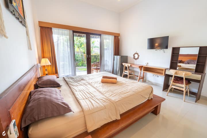 Ayu Guest House Canggu Bali 2 - Bali