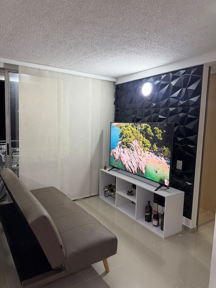 Beautiful Apartment With Pool - Medellín