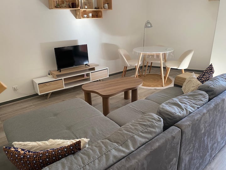 Appartement à Menton, 2 Pièces - Plage du Borrigo (Menton)