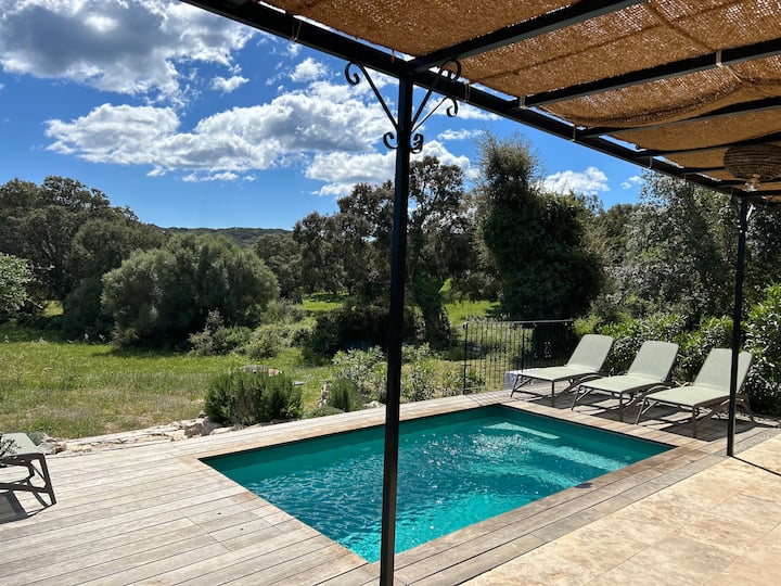 Villa De Charme Avec Piscine Privée (Chauffée) - Aéroport de Figari-Sud-Corse (FSC)