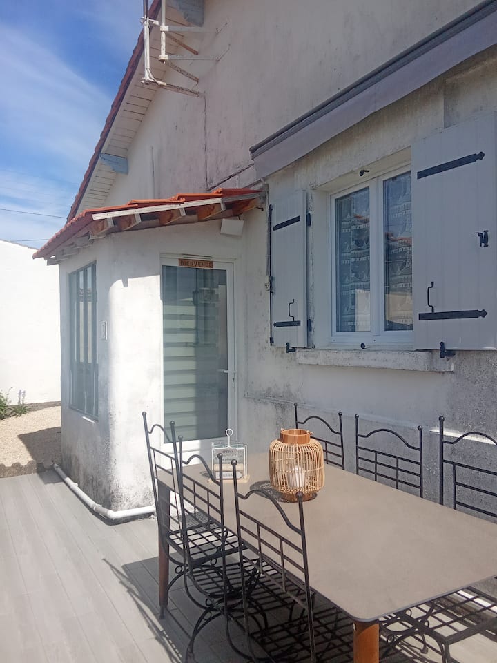 Maison De Plain-pied Avec Extérieur - Saint-Georges-de-Didonne