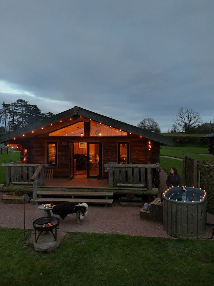 Rowan, Tedstone Log Cabins. A Couples Retreat. - Worcestershire