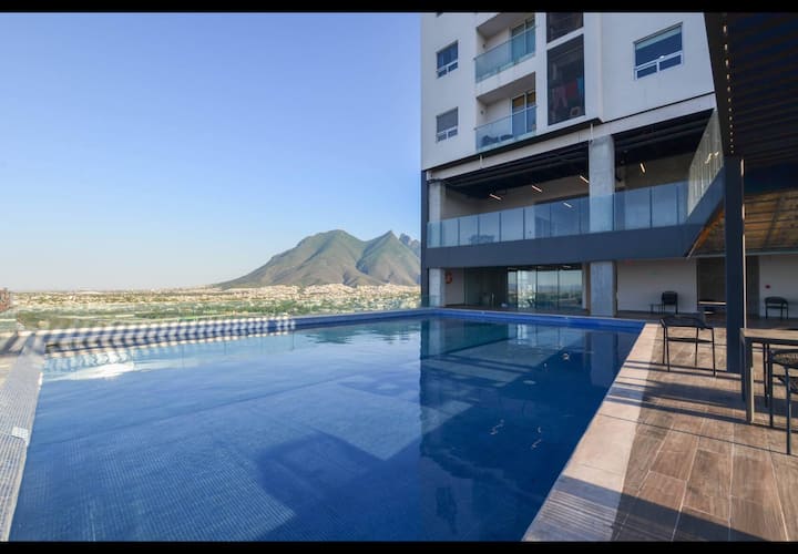 Puntacero Life Plaza Apartments - Monterrey