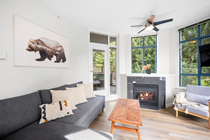 Alpenglow Lodge West Coast Wonder Onebedroom Bymva - Whistler