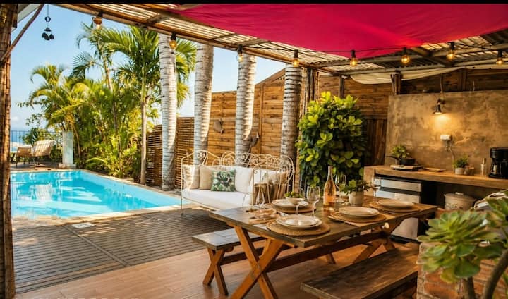Logement Cosy Dans Belle Villa, Piscine, Vue Ocean - La Réunion