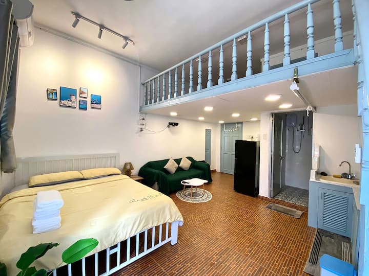 Cozy Duplex In The Heart Of Hcmc - Ciudad Ho Chi Minh