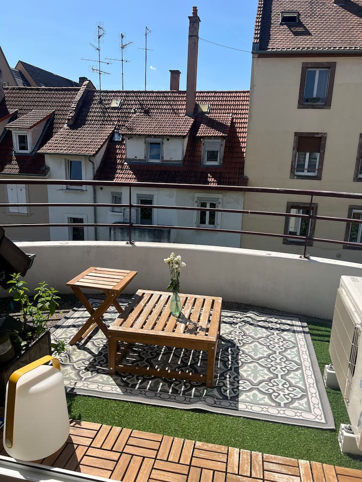Duplex Proche Gare Et Tram - Salon Climatisé ! - Strasbourg