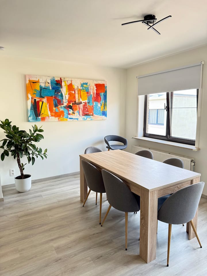 Modern Apartment (+Garage) Near Airport - Belgium