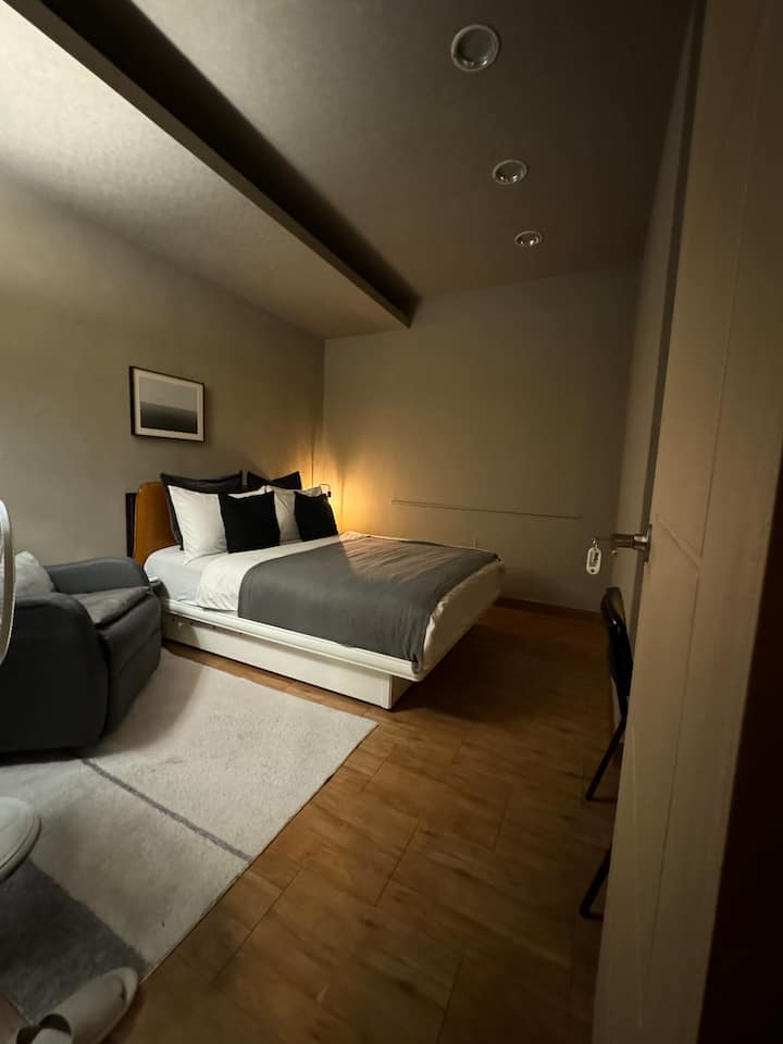 B Hostel Here台北101大安捷運exit6號 - 중허 구