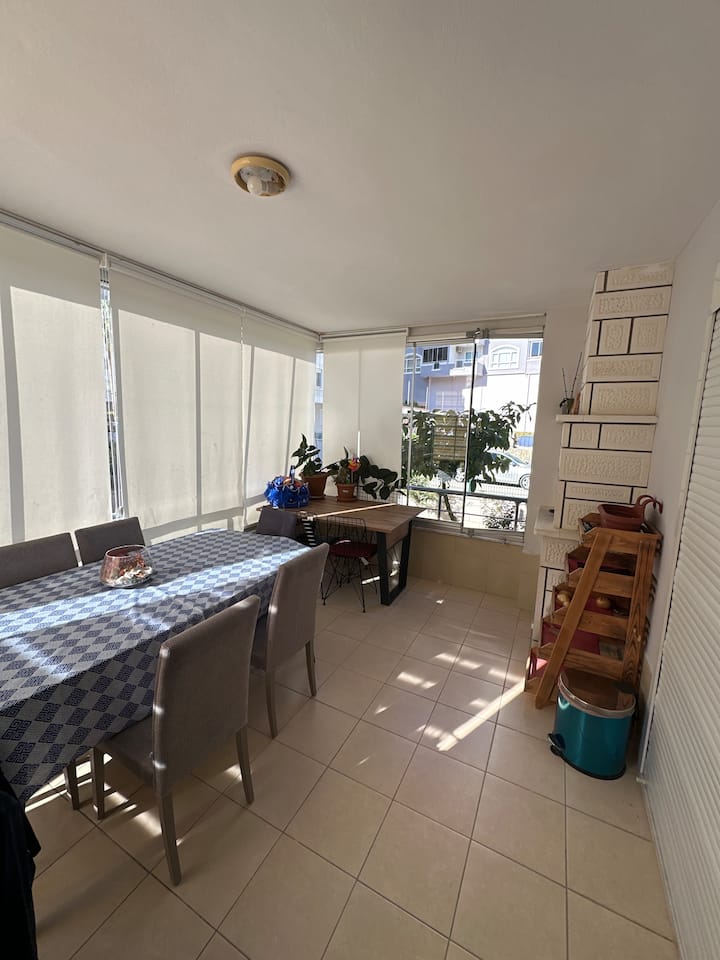 Denize Yürüyerek5dk(oda Olarak Kiralamakta Mümkün) - Alanya