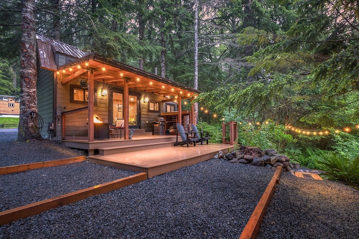 Li'l Finch Mt Rainier Cabin With Covered Spa - Mount Rainier National Park