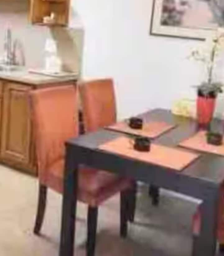 *Clean Private Room &Fast Wifi@10 Minutes Tesla - San Francisco Bay Area, CA