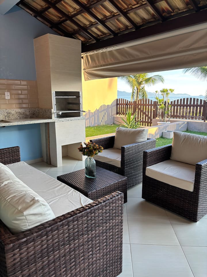 Casa Da Praia-espaço Praia Aptos - Ilha Grande