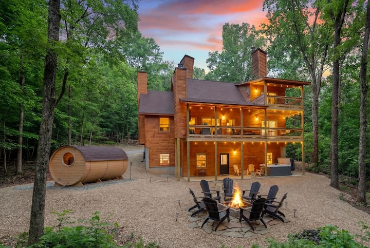 Hoops • Sauna • Game Room • Daily Deer - Blue Ridge, GA