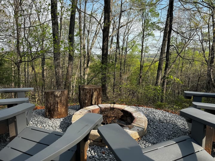 Cozy Cottage | Hot Tub | Secluded | 5 Mi Lake Lure - Lake Lure, NC