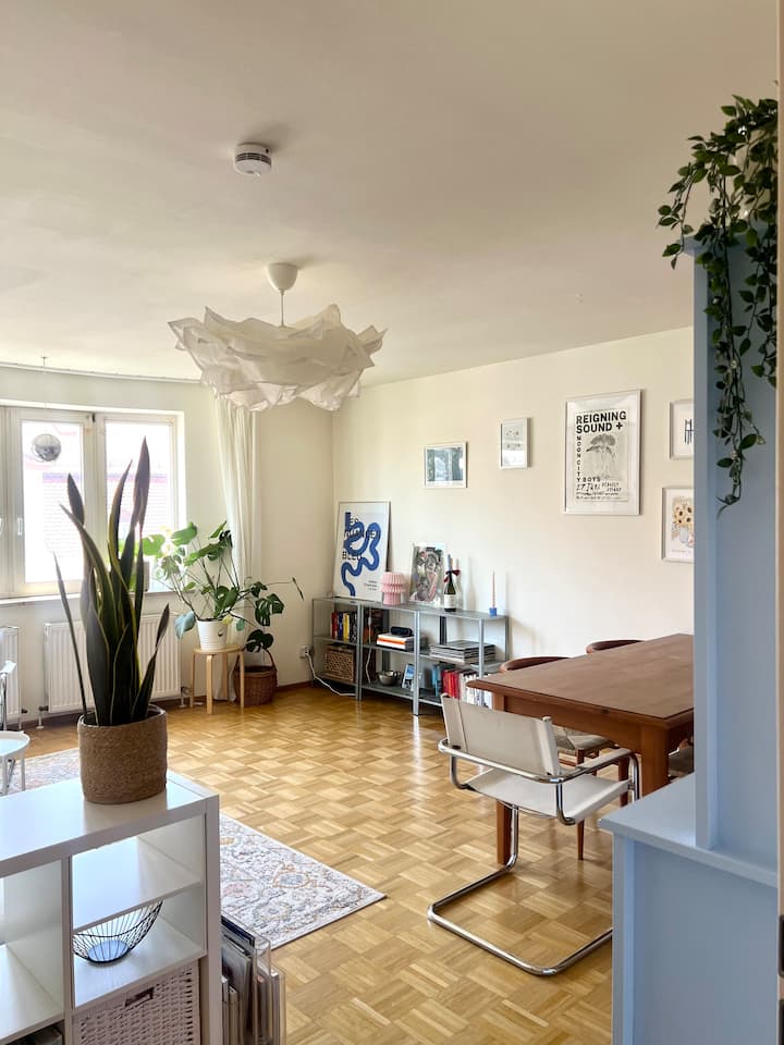 Moderne Wohnung Im Glockenbach - Munich