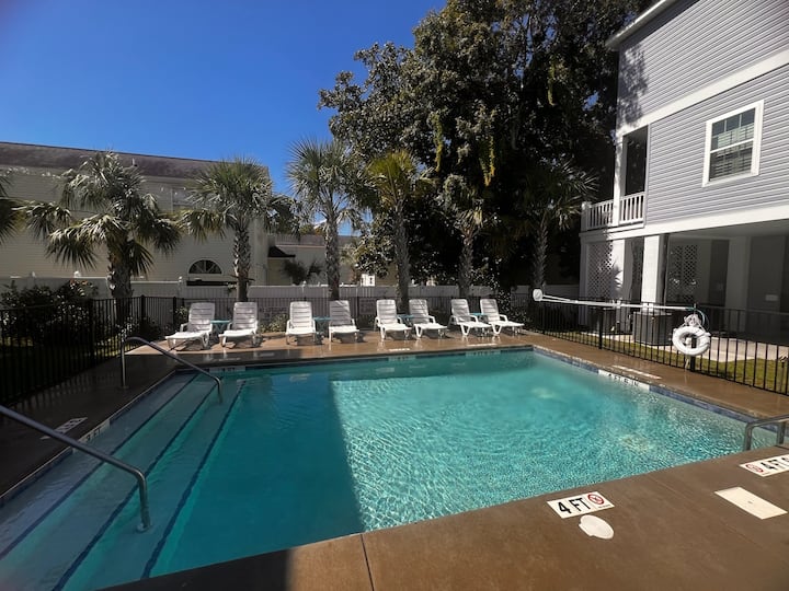 Seafoam Cottages - Myrtle Beach