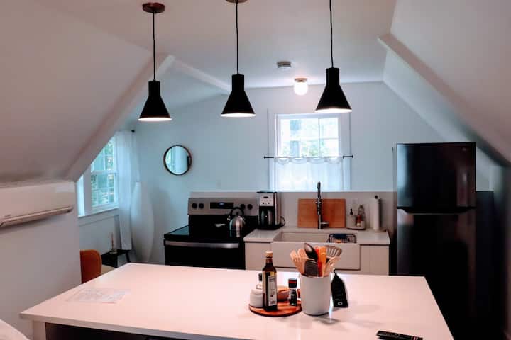 Neighborhood Loft - Raleigh, NC