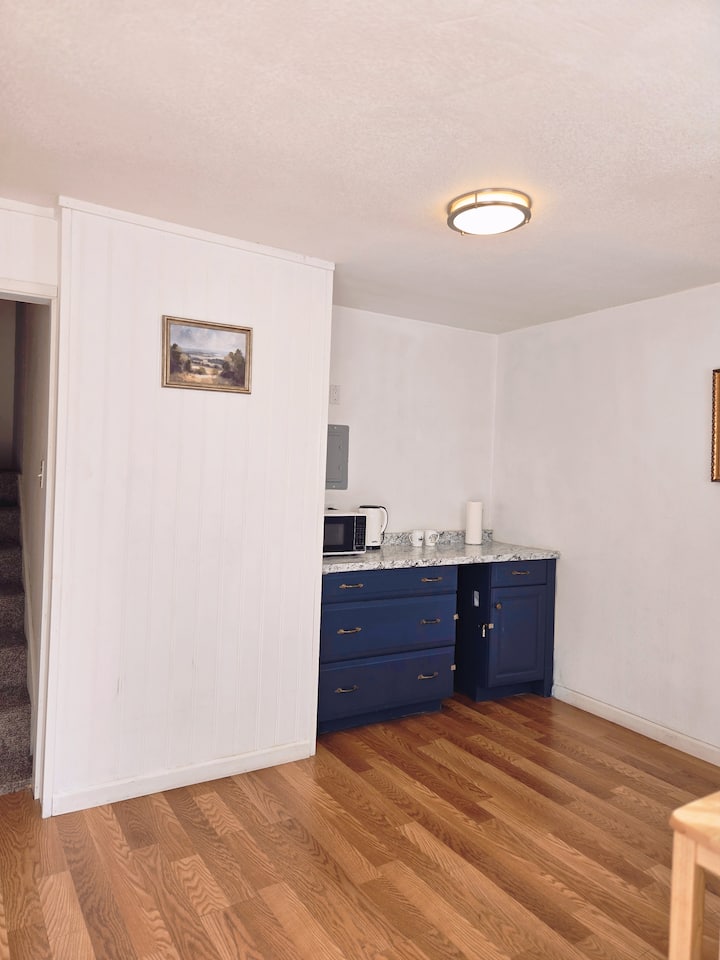 Cozy Loft Suite | Close To Major Attractions - Pomona, CA