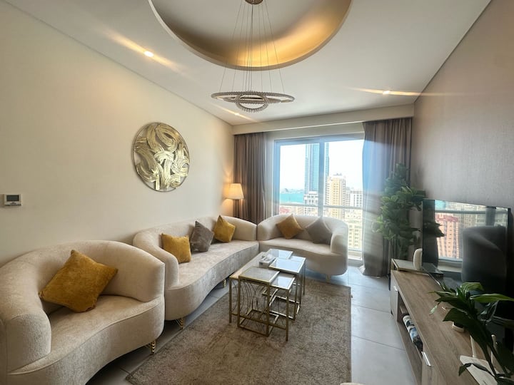 2 King Bed Amazing Apartment, 20 Floor, Gym, Pool - Manama