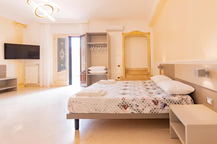 Museum - Art Of Living - Porto Cesareo