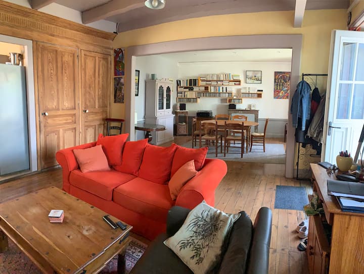 Maison Bourgeoise En Planèze - Château du Sailhant