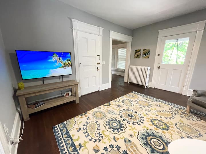 Newly Renovated Unit/uofr/strong/ - Rochester, NY