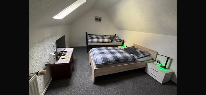 Klein Und Knapp Aber Genug Für 2 - Griesheim