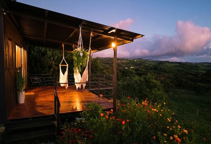 Farm Glamping Retreat With Forest Views - 코스타리카