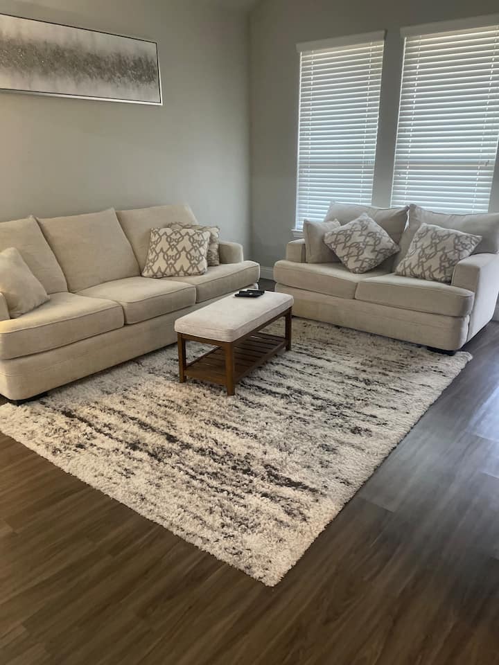The Perfect Quiet Stay! - Denton, TX