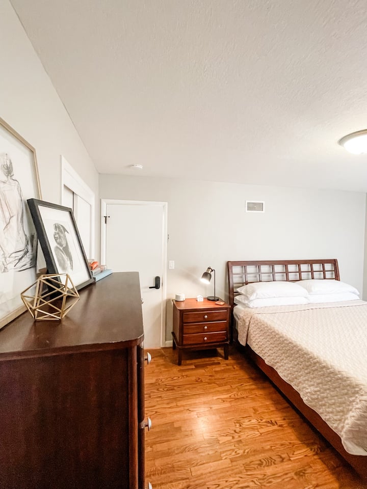 Holbrook Home—room 2 - Ponca City, OK