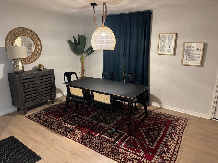 Avondale Boho Cottage: Cozy 3/2 Home - Birmingham, AL