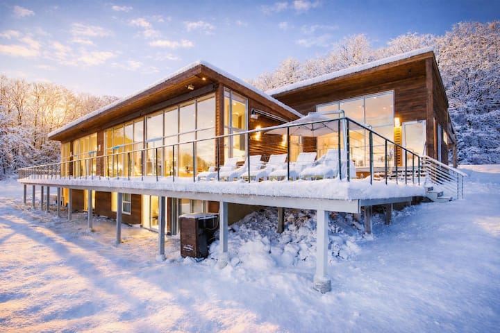 Roxbury Villa With Mountain Views, Hot Tub & Sauna - Roxbury, NY