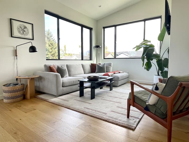 Sunlit Loft With Ac, Fireplace And King Bed - Bozeman, MT