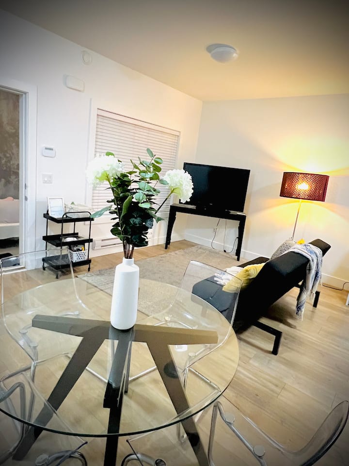2br Suite Near Beach & Transit (Fifa Stay)! - Langley, BC