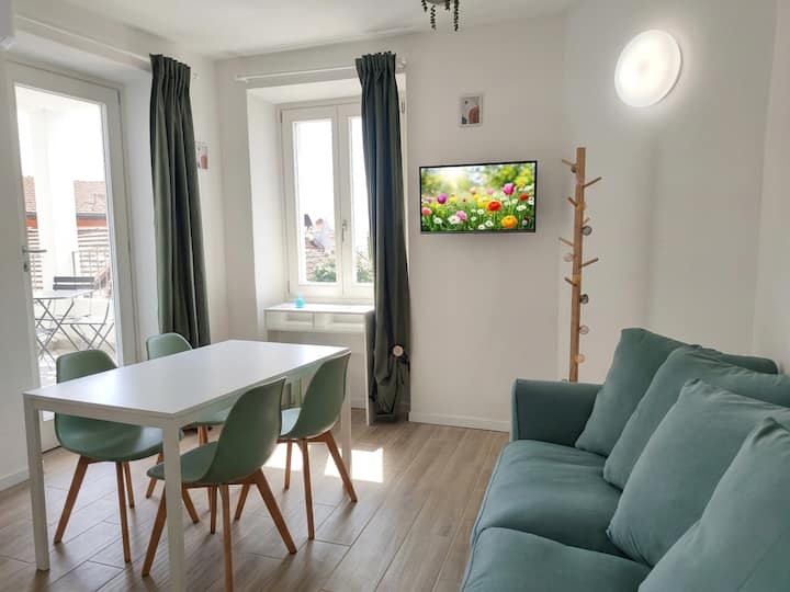 Casa Ilanga - Katy - Appartamento Con Vista Monti - Luino