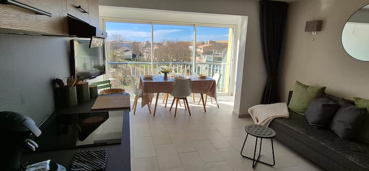 T2 Rénové Avec Piscine, 200m De La Plage - Agde