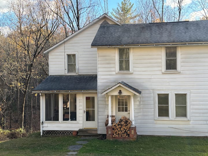 4 Bedroom Farmhouse In Ellenville, Ny - Ellenville, NY