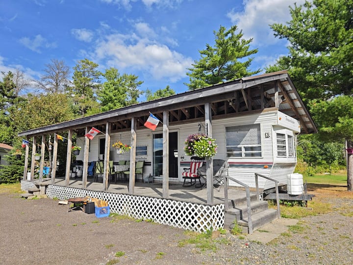 Decoy Inn
Waterfront Paradise Retreat - New Brunswick